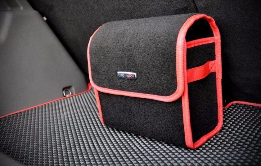 Oto döşeme Pride group, Çernogorsk, foto