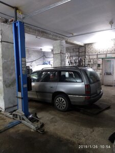 500 Amper (vulica Valynca No:15), otomobil servisi  Vileyka'dan