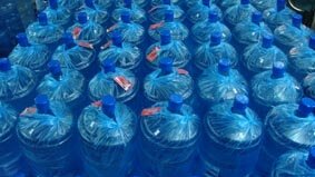 Su satışı Bud Zdorov, Nikolaev, foto