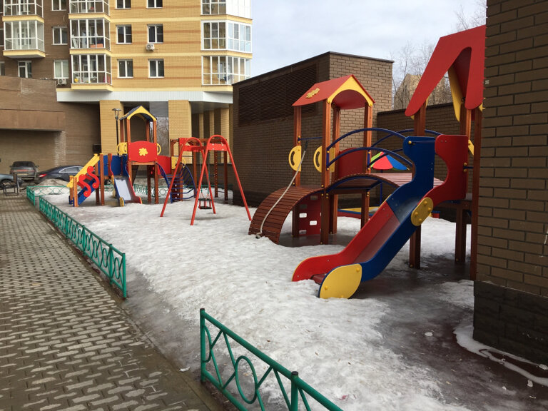 Oyun alanı Playground, Moskova, foto