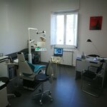 Studio Medico Dentistico Odontoalessi (Viale della Vittoria No:317, Agrigento), özel ağız ve diş sağlığı klinikleri ve muayenehaneleri  Agrigento'dan