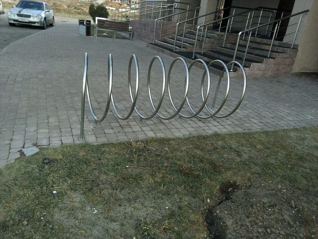 Bisiklet park yerleri Велопарковка, Minsk, foto