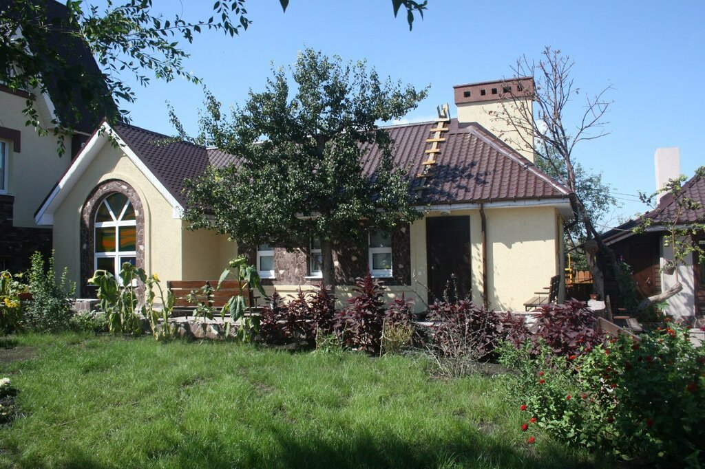 Huzurevi, bakımevi Ukss Pansionat dlya pozhilyh Podsolnuhi, Samarskaya oblastı, foto