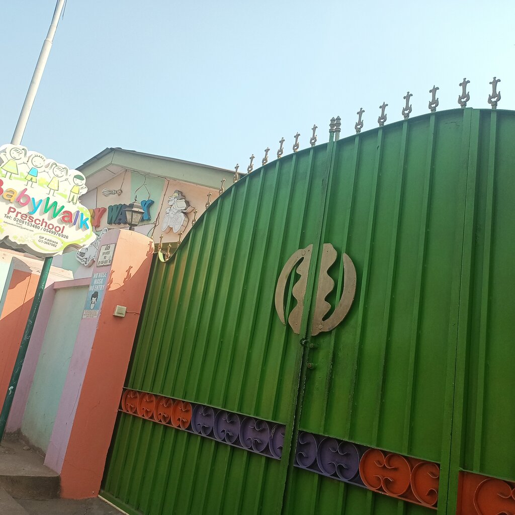 i̇lkokul Baby Walk School, Dünya, foto