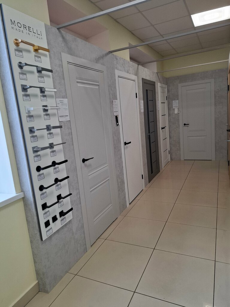 Kapılar Салон дверей, Vitebskaya oblastı, foto