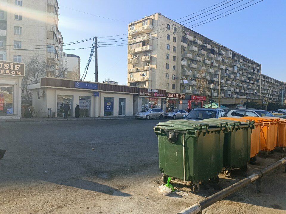 Kozmetik ve parfümeri mağazaları Elnur faberlic, Bakü, foto