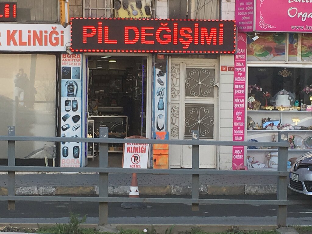 Çilingirler Alp berk anahtar, İstanbul, foto