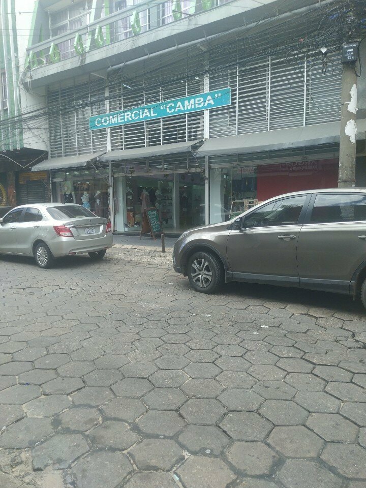 Giyim mağazası Scratch Boutique, Santa‑Krus, foto