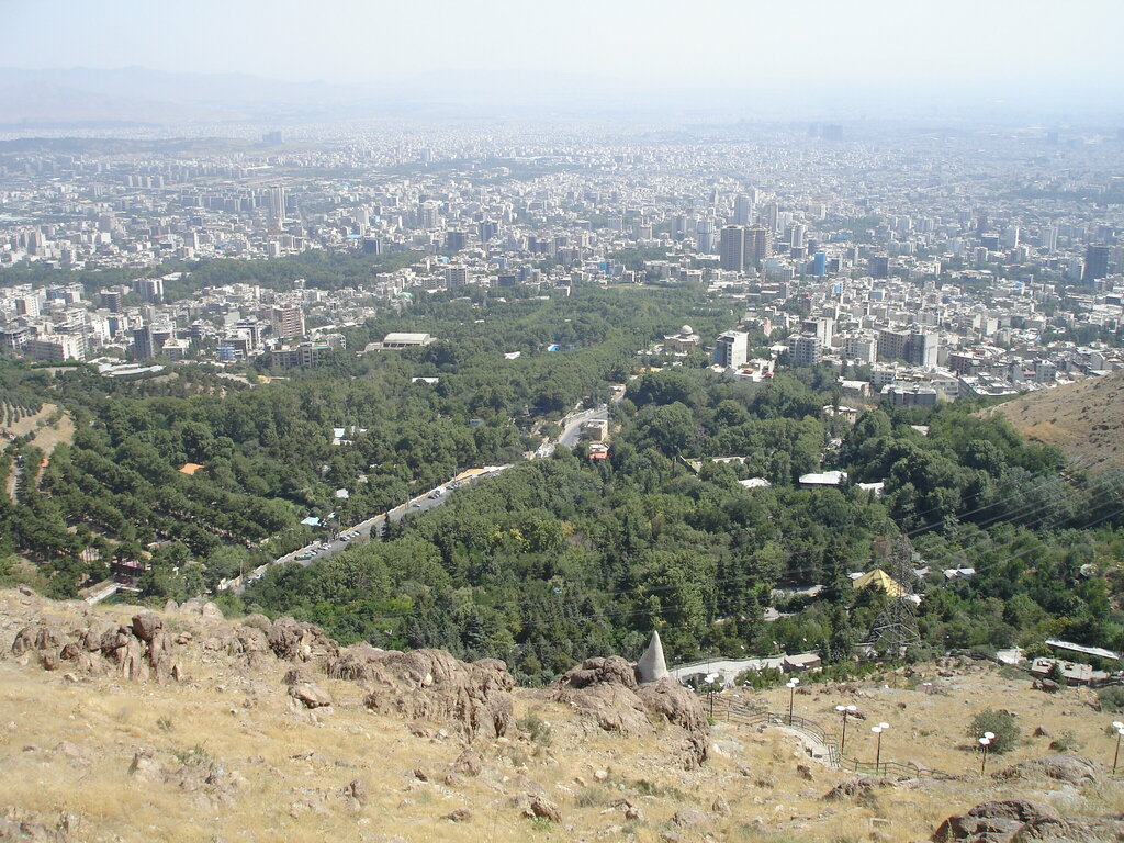 Kültür ve eğlence parkları Cemşidiye Parkı, Tahran, foto