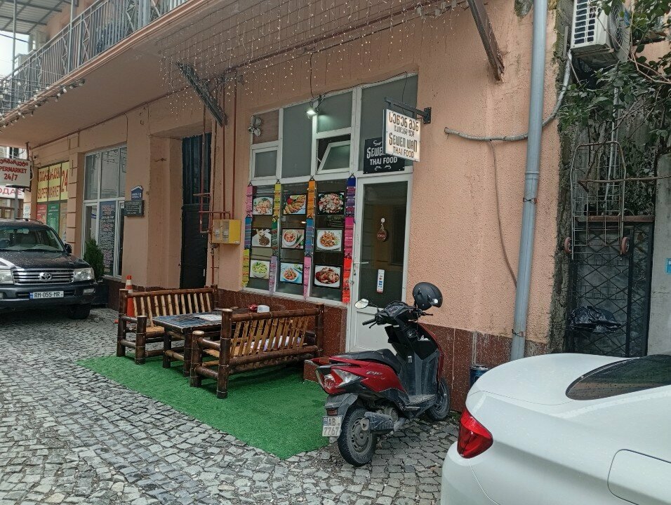 Restoran Seven Wan, Batum, foto