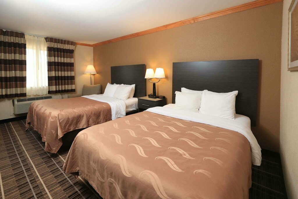 Otel Quality Inn Dfw Airport, Irving, foto