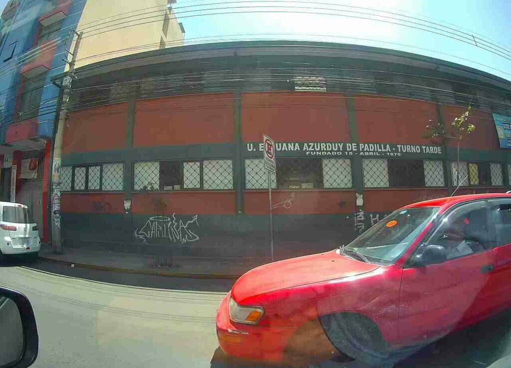 Yüksekokul U. E Juana Azurduy De Padilla, Cochabamba, foto