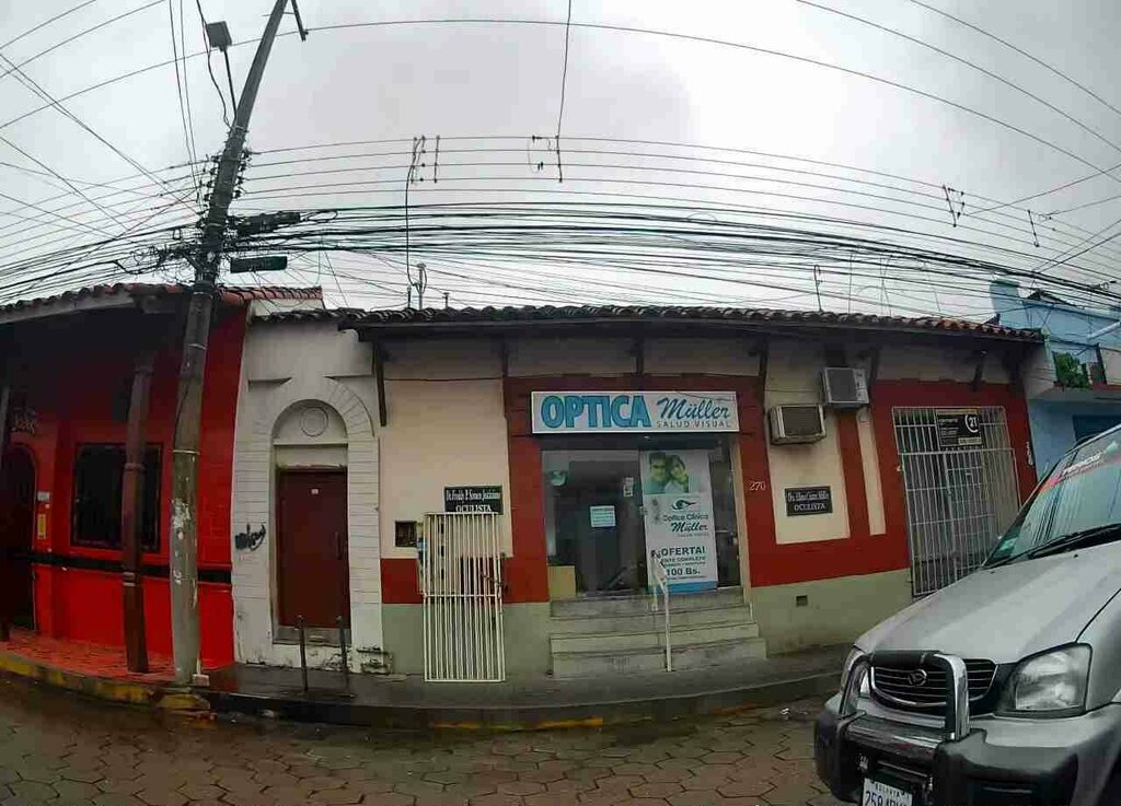 Tıp merkezleri ve klinikler Optica Clinica Muller S. R. L., Santa‑Krus, foto
