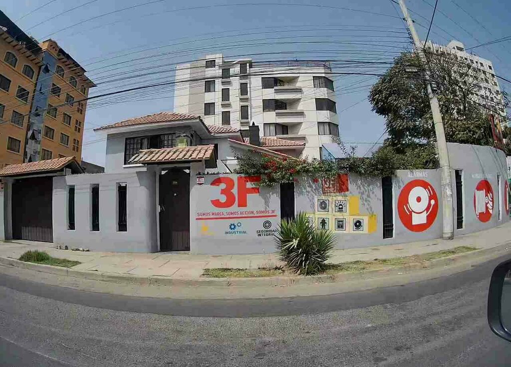 Yangın ekipmanları 3f Cylinders, Cochabamba, foto