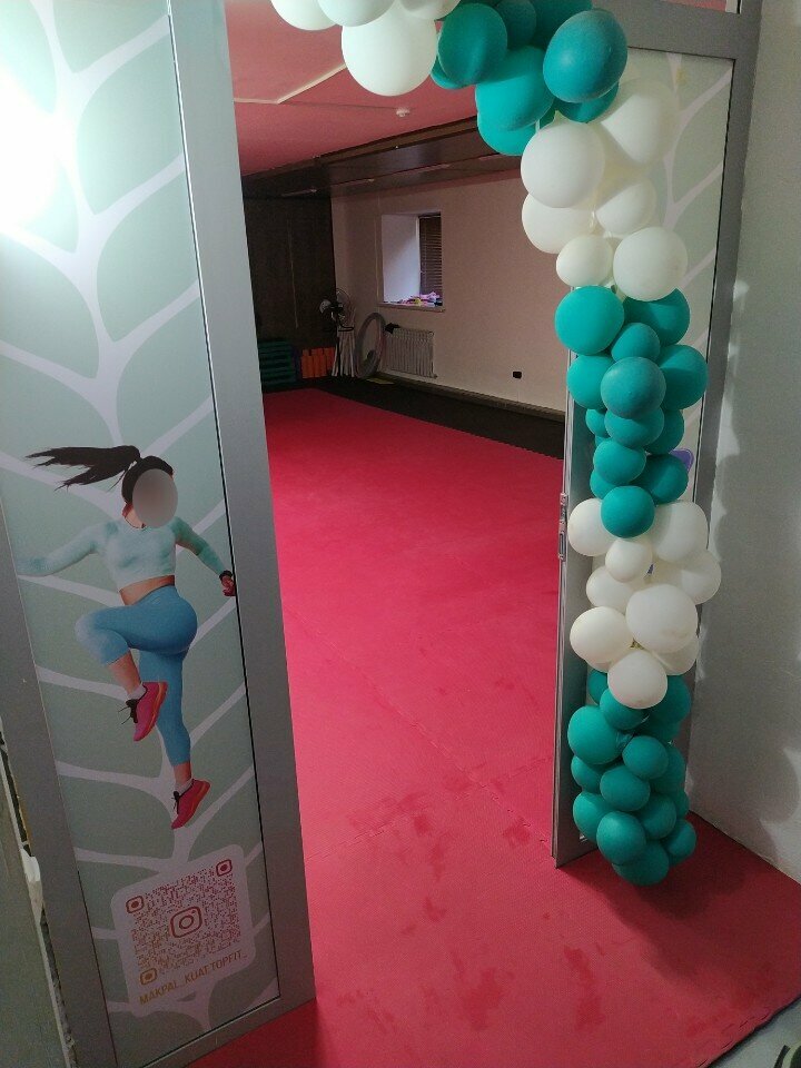 Fitness kulüpleri Makpal_kuat. topfit, Karağandı, foto