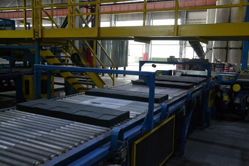 Sanayi kuruluşu Технониколь Шинглас, Saratovskaya oblastı, foto