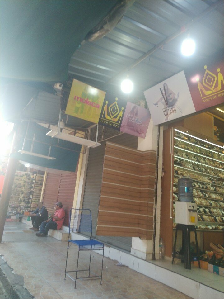 Satış ofisi Moleca, Santa‑Krus, foto