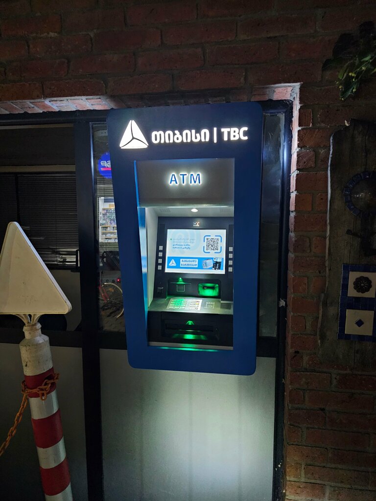 ATM'ler TBC Bank, Tiflis, foto