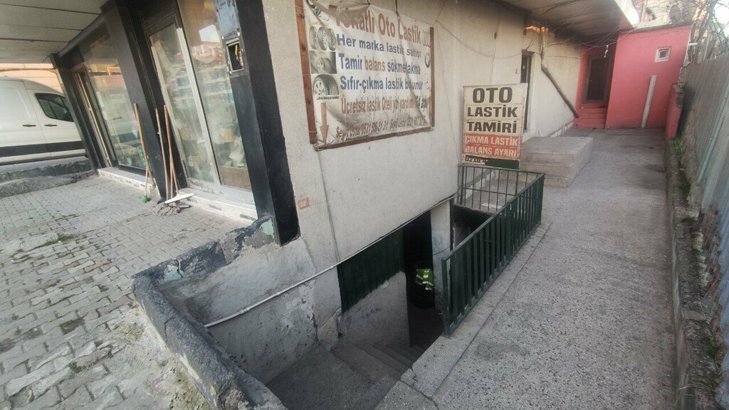 Oto lastik tamiri Emeksiz Oto Lastik, İstanbul, foto