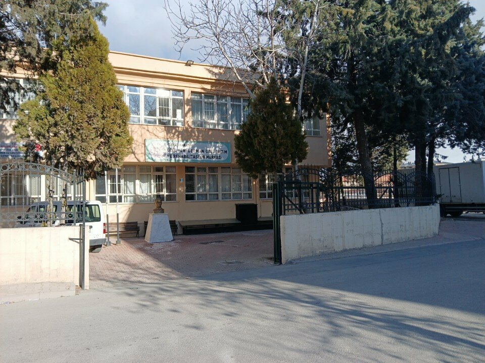 Eğitim merkezleri Özel Yeni Derman Özel Eğitim ve Rehabilitasyon Merkezi, Konya, foto