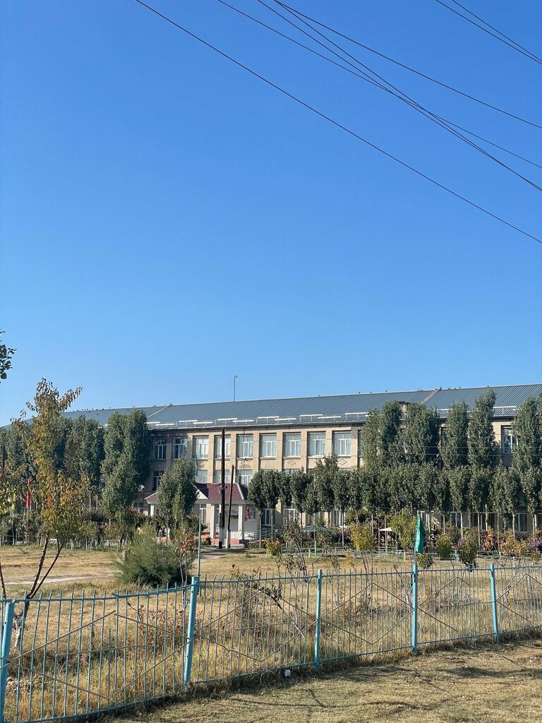 Ortaokul Mukhtar Auezov Secondary School, Jambıl eyaleti, foto