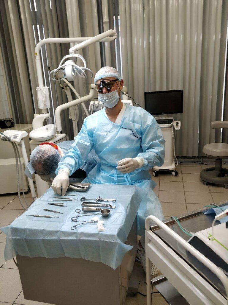 Özel ağız ve diş sağlığı klinikleri ve muayenehaneleri Стоматолог Лукьянов Р. А., Moskova, foto