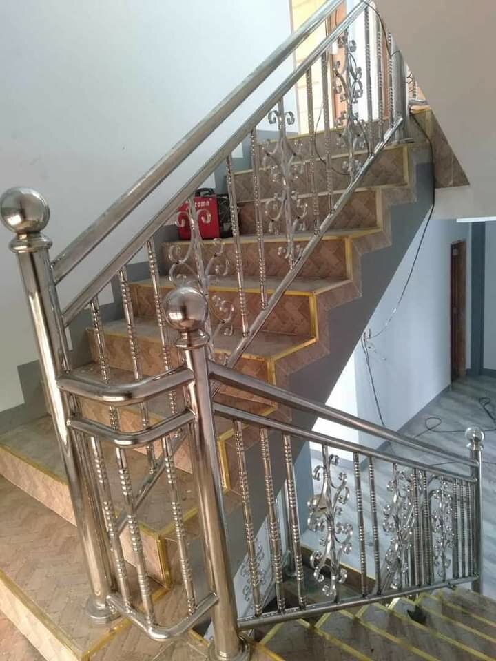Kerestecilik Bma Alu Et Inox, Dünya, foto