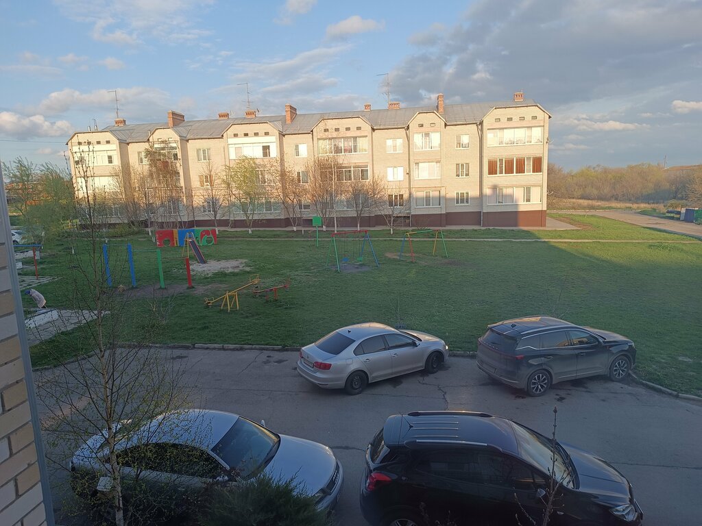 Oyun alanı Playground, Salsk, foto