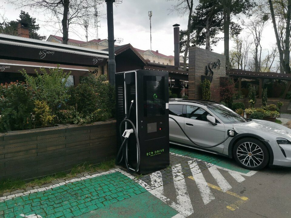 Elektrikli oto şarj istasyonları Eco Drive, Kişinev, foto