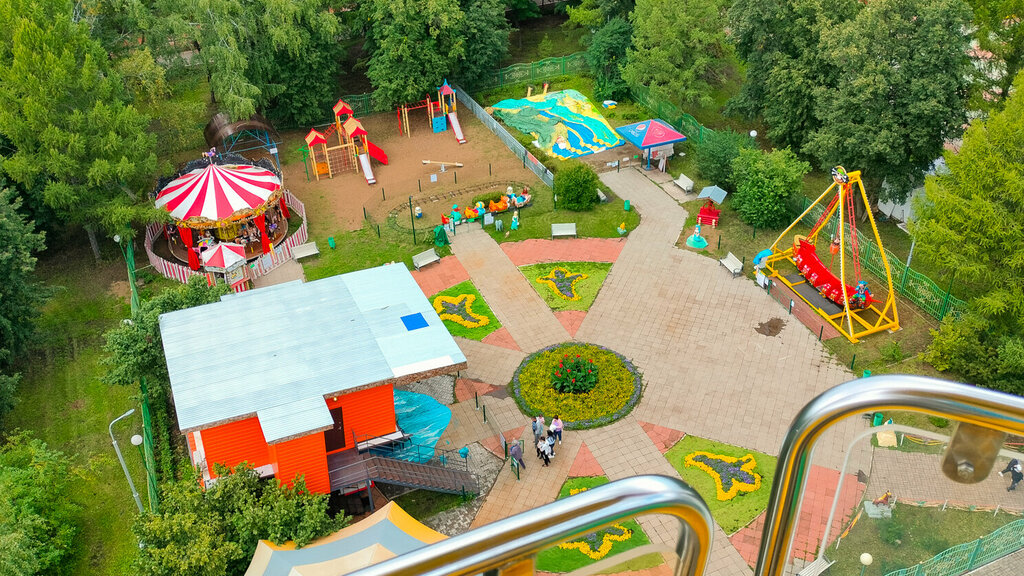 Oyun alanı Playground, Almetyevsk (Elmet), foto