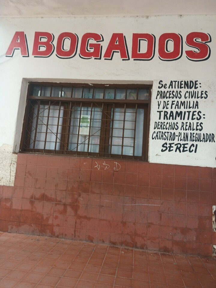 Avukatlar Abogados 744, Santa‑Krus, foto