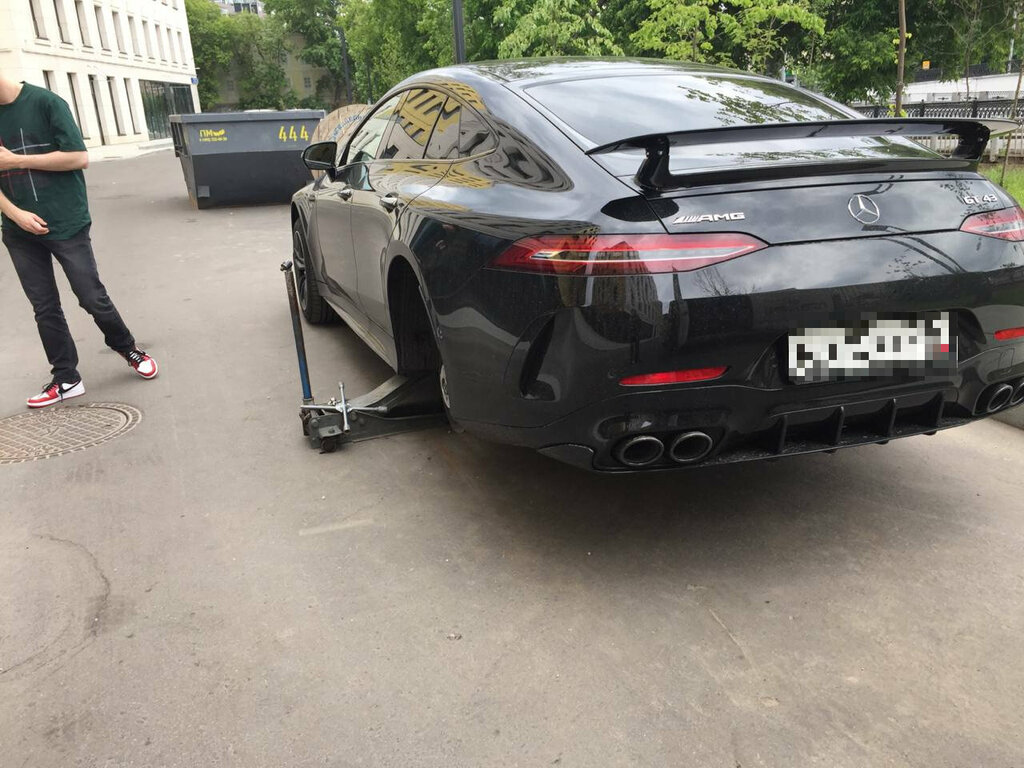 Oto lastik tamiri Автосервис, Saint‑Petersburg, foto