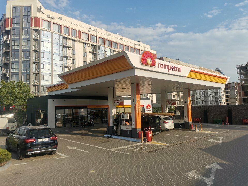 Benzin istasyonu Rompetrol, Dünya, foto