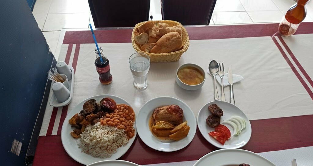 Kafe Hamiyet'in Ev Yemekleri, İstanbul, foto