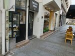 Cica (Ulica Obilićev venac No:8), hediyelik eşya mağazaları  Belgrad'dan