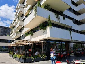Stamevski (Zorana Djindjica Boulevard No:125L), restoran  Belgrad'dan
