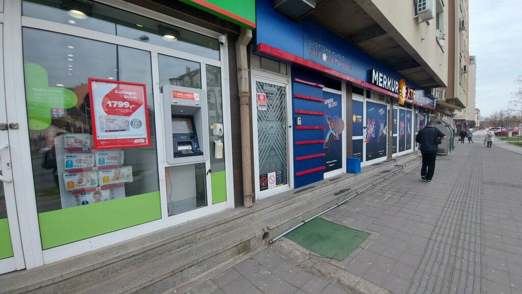 ATM'ler Banca Intesa, Novi Sad, foto