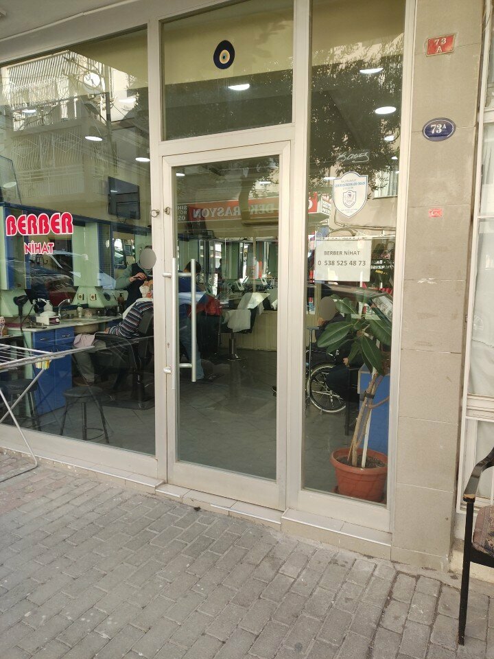 Kuaförler Nihat Erkek Kuaförü, İzmir, foto