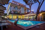 Hotel Villa dei Fiori (Viale Canuti No:6), otel  Rimini'den
