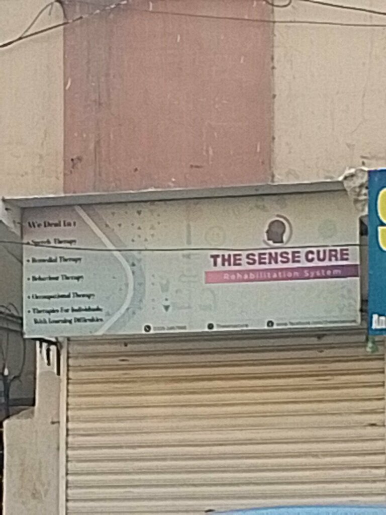Tıp merkezleri ve klinikler The sense cure, Karaçi, foto