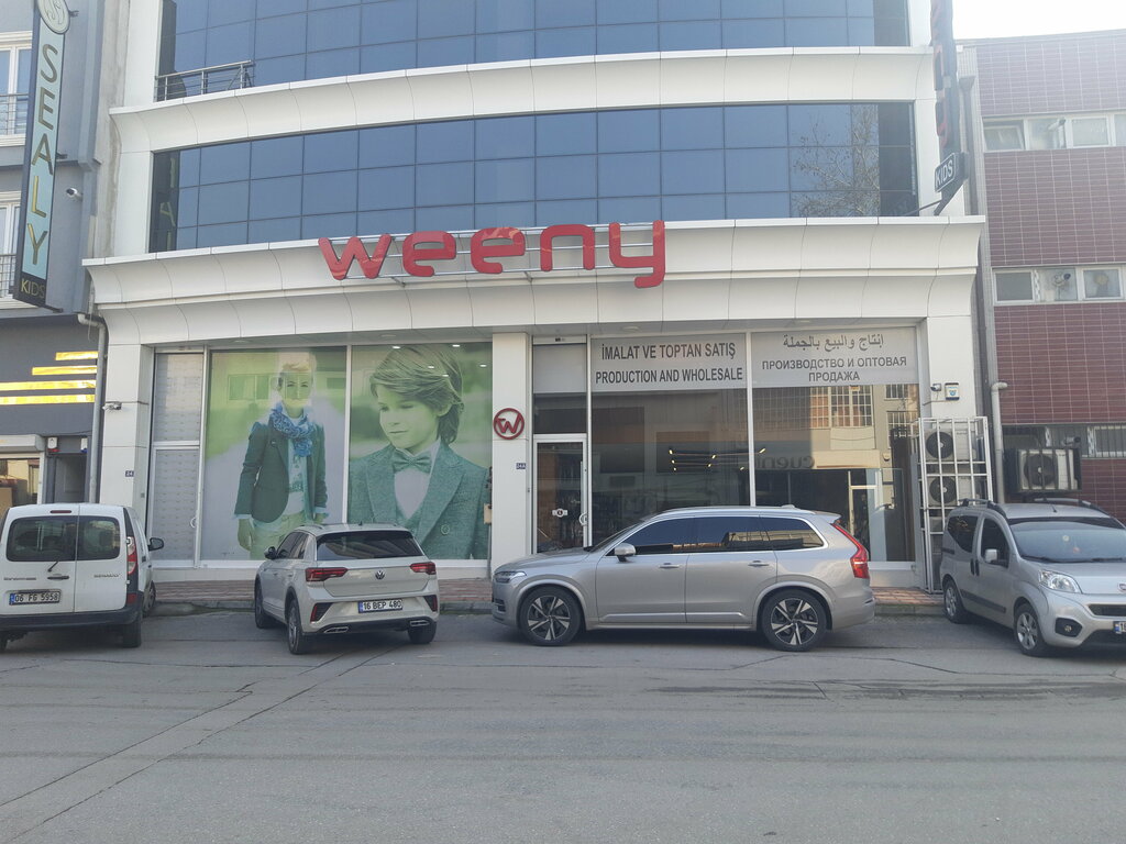 Giyim mağazası Weeny Kids, Bursa, foto