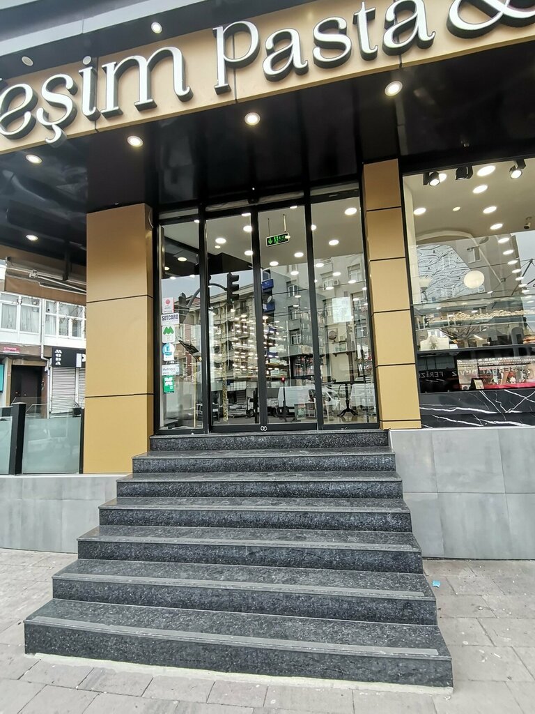 Kafe Yeșim Pasta & Cafe, İstanbul, foto