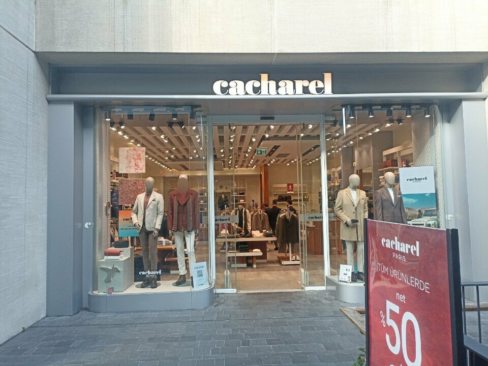 Giyim mağazası Cacharel, İstanbul, foto