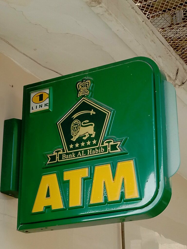 ATM'ler Bank Al habib, Karaçi, foto
