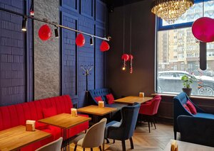 Мидийный дом (Stroiteley Avenue No:5, Kudrovo), kafe