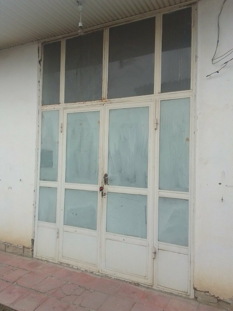 Ayakkabı mağazaları Ayaqqabı mağazası, Mingeçevir, foto