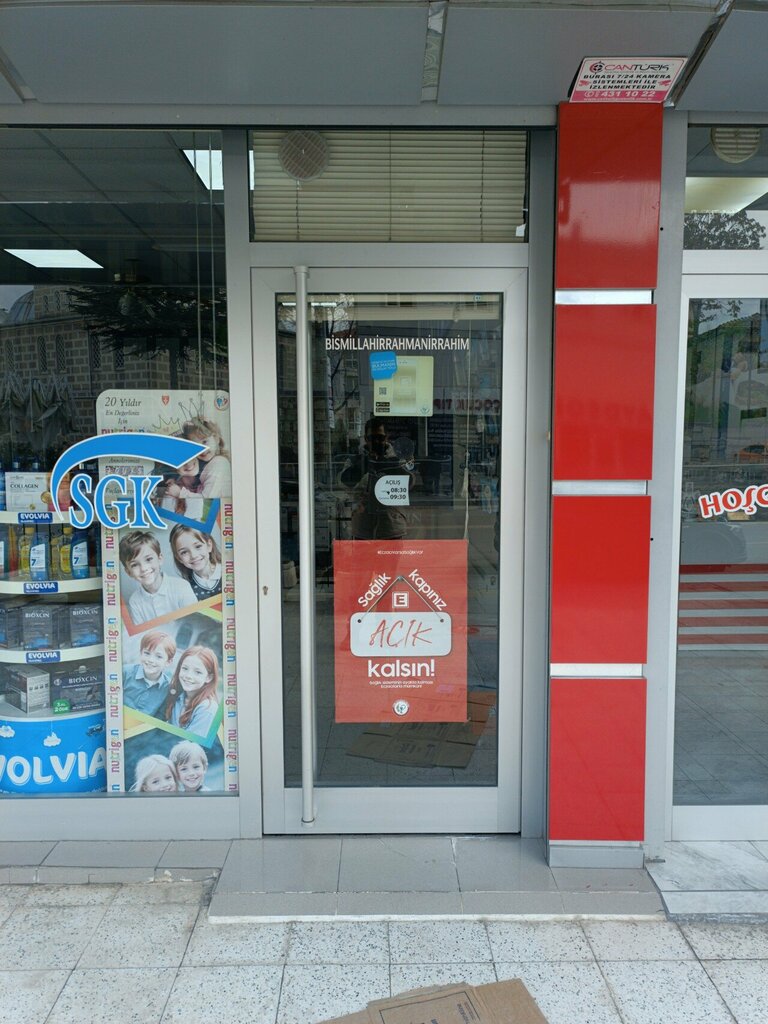 Eczaneler Berk Eczanesi, Ankara, foto