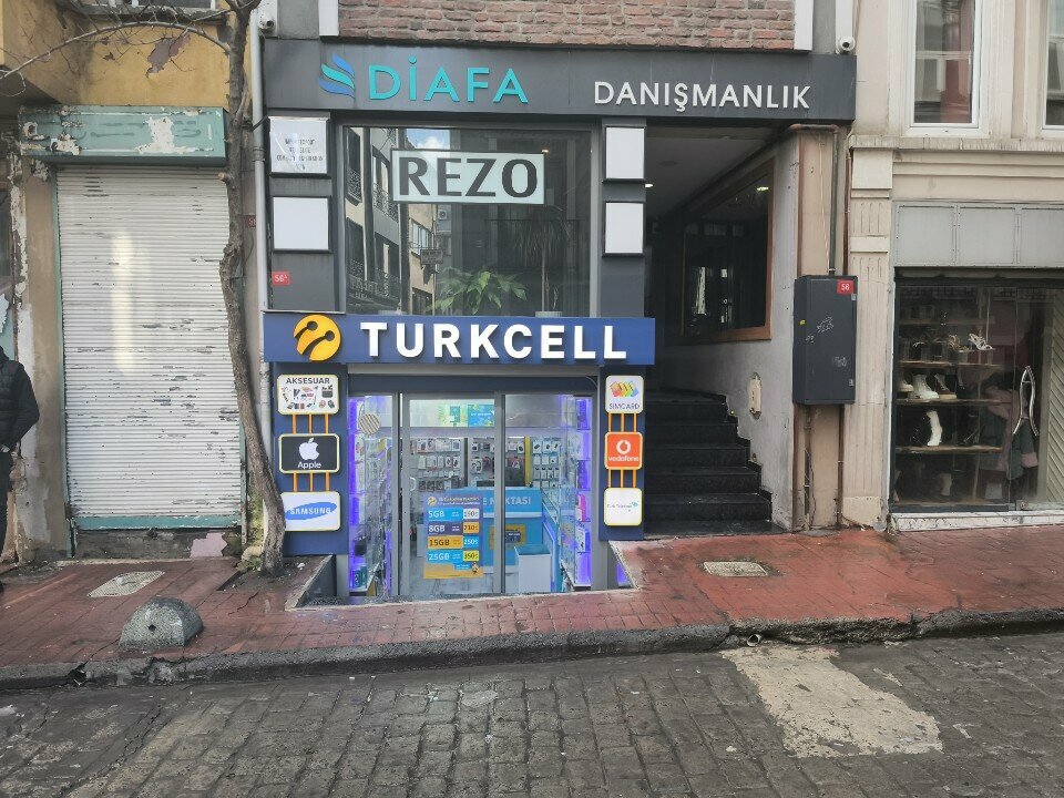 Cep telefonu aksesuarları Turkcell Teknobold, İstanbul, foto