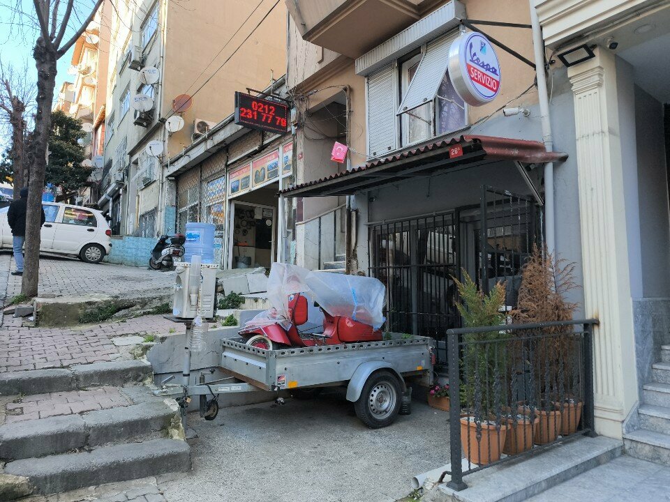 Motosiklet tamiri Vespa Servizio, İstanbul, foto