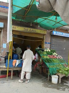 Cafe Lahori (No:540, Mustafa Town), kafe  Lahor'dan